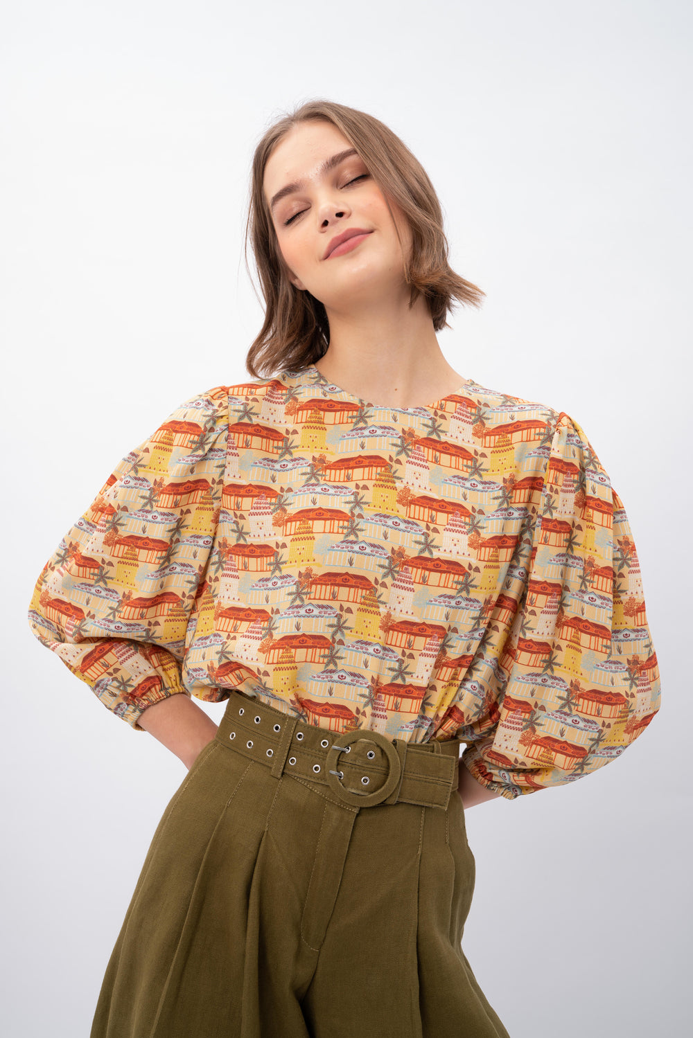 AMI Top in Puri Gold